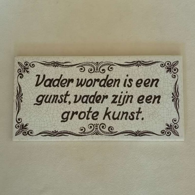 Vintage tegel met spreuk MOSA Vader worden is... - Bij-Ma-Ria | vintage ...