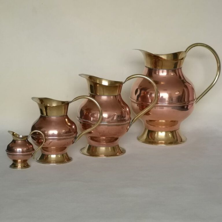 Vintage koper en messing kannen set 4 stuks - Bij-Ma-Ria | vintage en ... Vintage koper en messing kannen set 4 stuks - Bij-Ma-Ria | vintage en ...